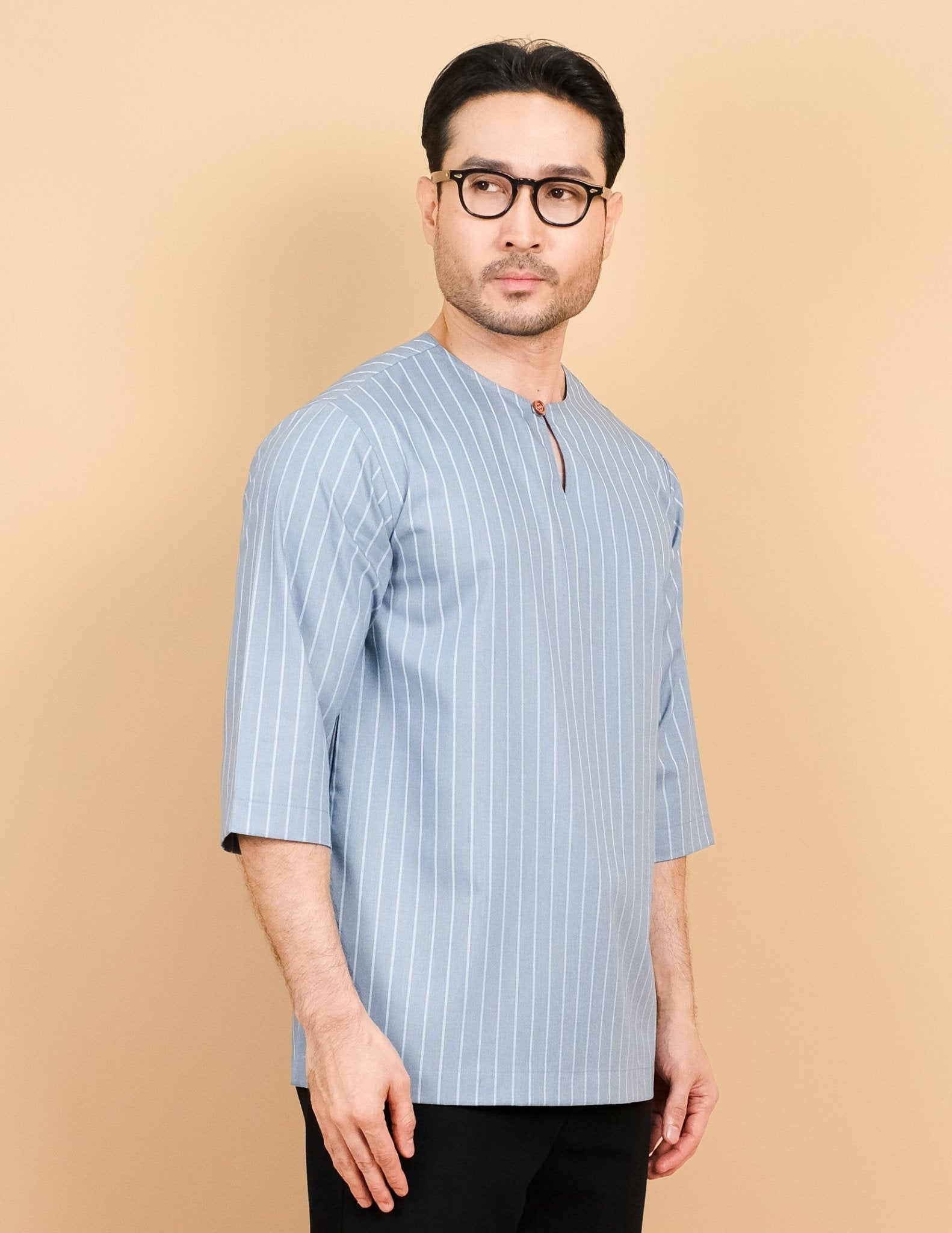 Kurta Patih Jalur - Soft Blue – SampinExclusiveMy