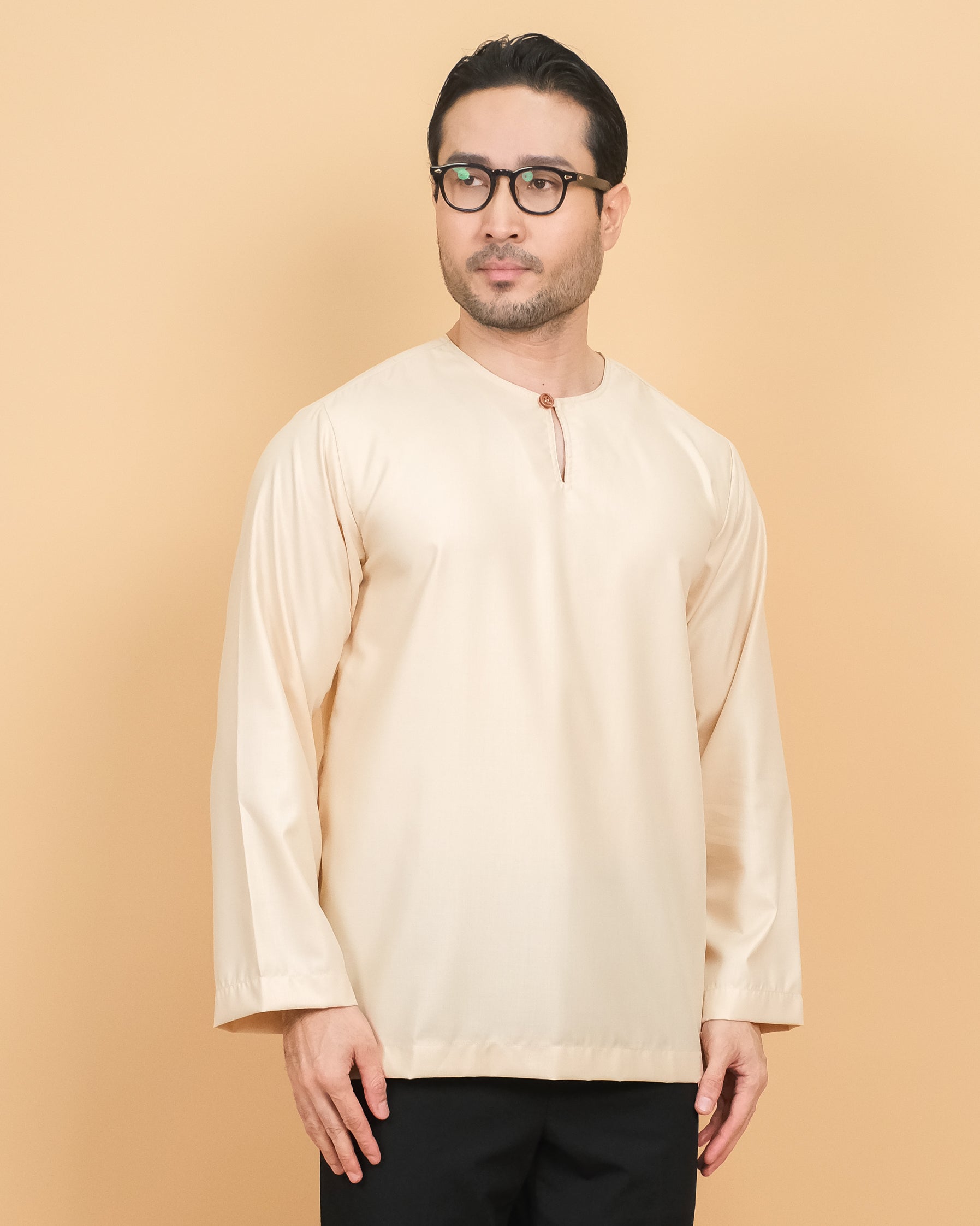 Kurta Malek - Nude – SampinExclusiveMy